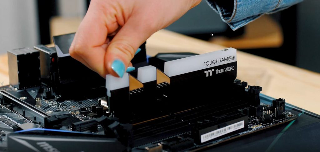 Busting RAM Myths! – PC Tech Mythbusters | Thermaltake Blog