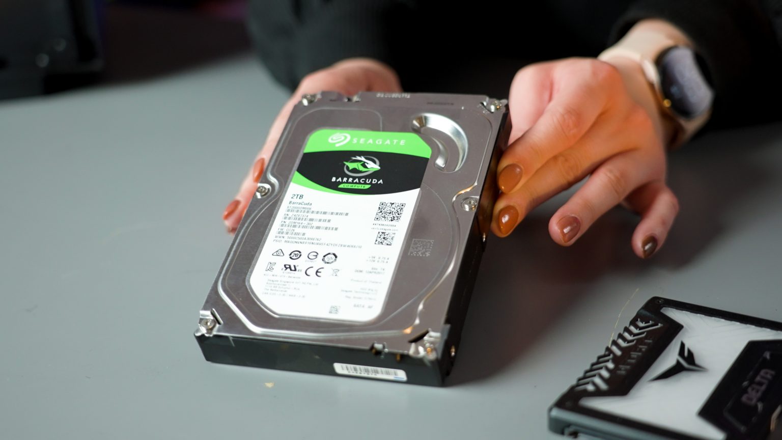 How to Install your Storage Drives! | Thermaltake Blog